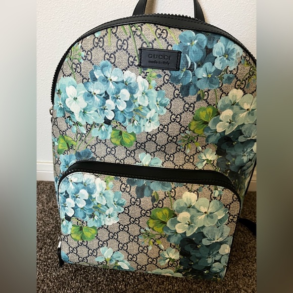 Gucci | Bags | Gucci Blooms Gg Supreme Monogram Backpack Light Blue ...
